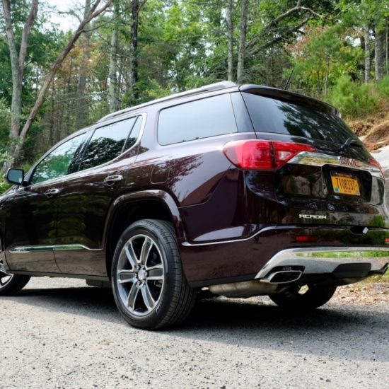 7 things to know about the 2018 GMC Acadia Denali - GEEKSPIN