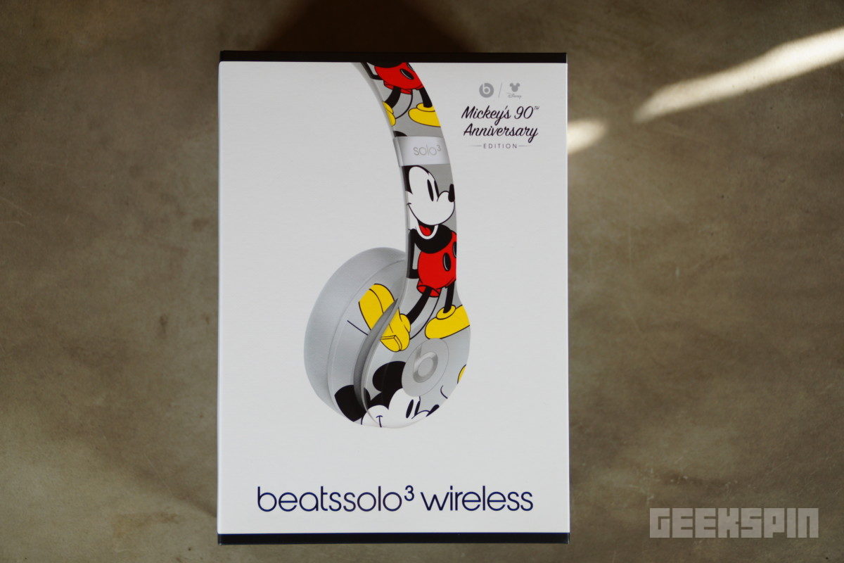 Unboxing Mickey’s 90th Anniversary Edition Beats Solo3 Wireless ...