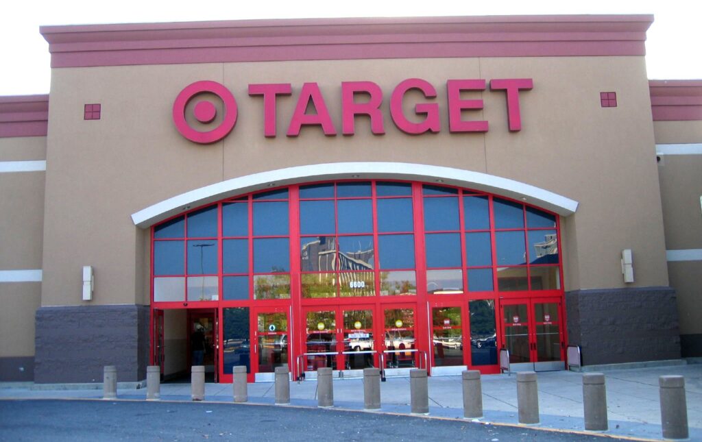 Retail chains that will be closed on Thanksgiving Day