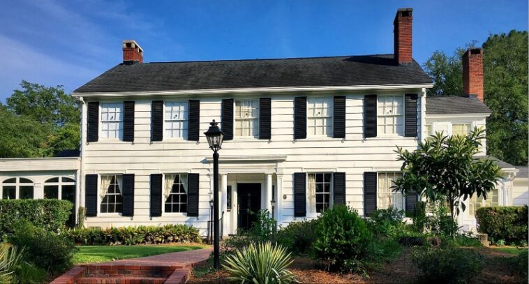 13 Photos Showing How American Homes Have Evolved Through the Decades