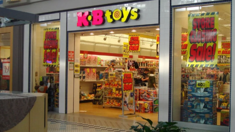 12 Beloved Mall Stores from the '90s That Have Completely Vanished