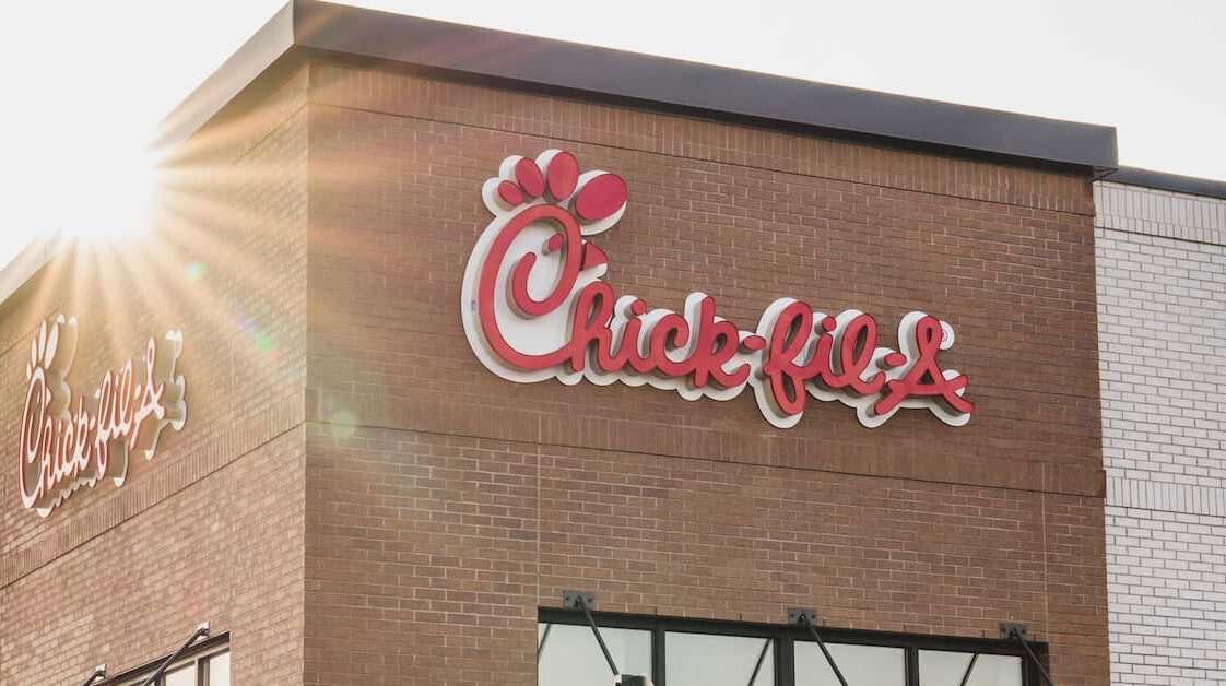 Chick-fil-A Opens First Ever All-You-Can-Eat Location - GEEKSPIN